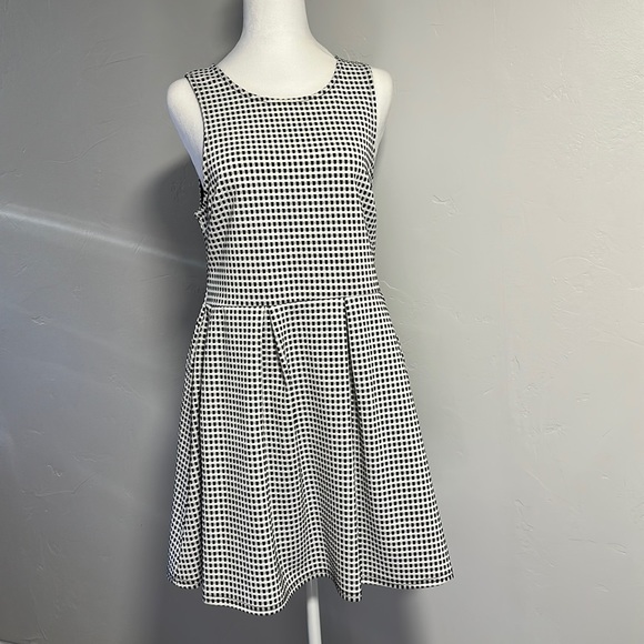 Connection 18 | Dresses | Connection 8 Nwt Black White Dress | Poshmark